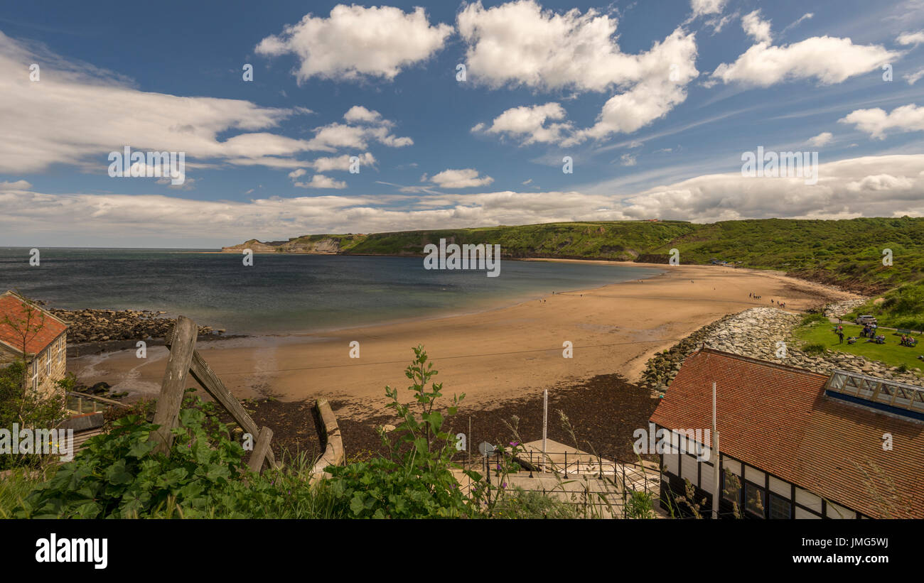 Runswick bay hi-res stock photography and images - Alamy
