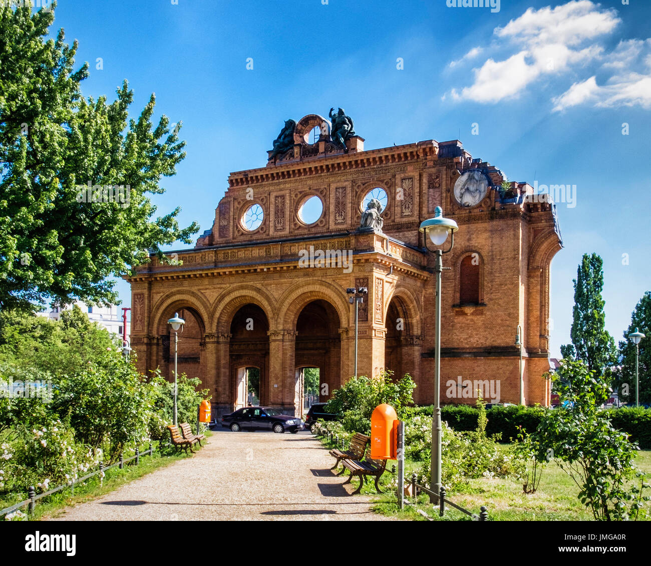 .Berlin,Mitte.Old Anhalter Bahnhof S-bahn station overlooks Askanischer ...