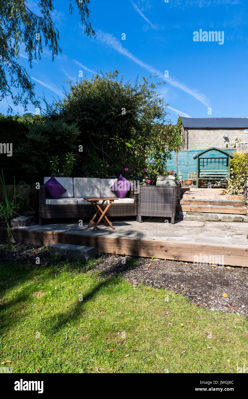 Shady garden room hi-res stock photography and images - Alamy