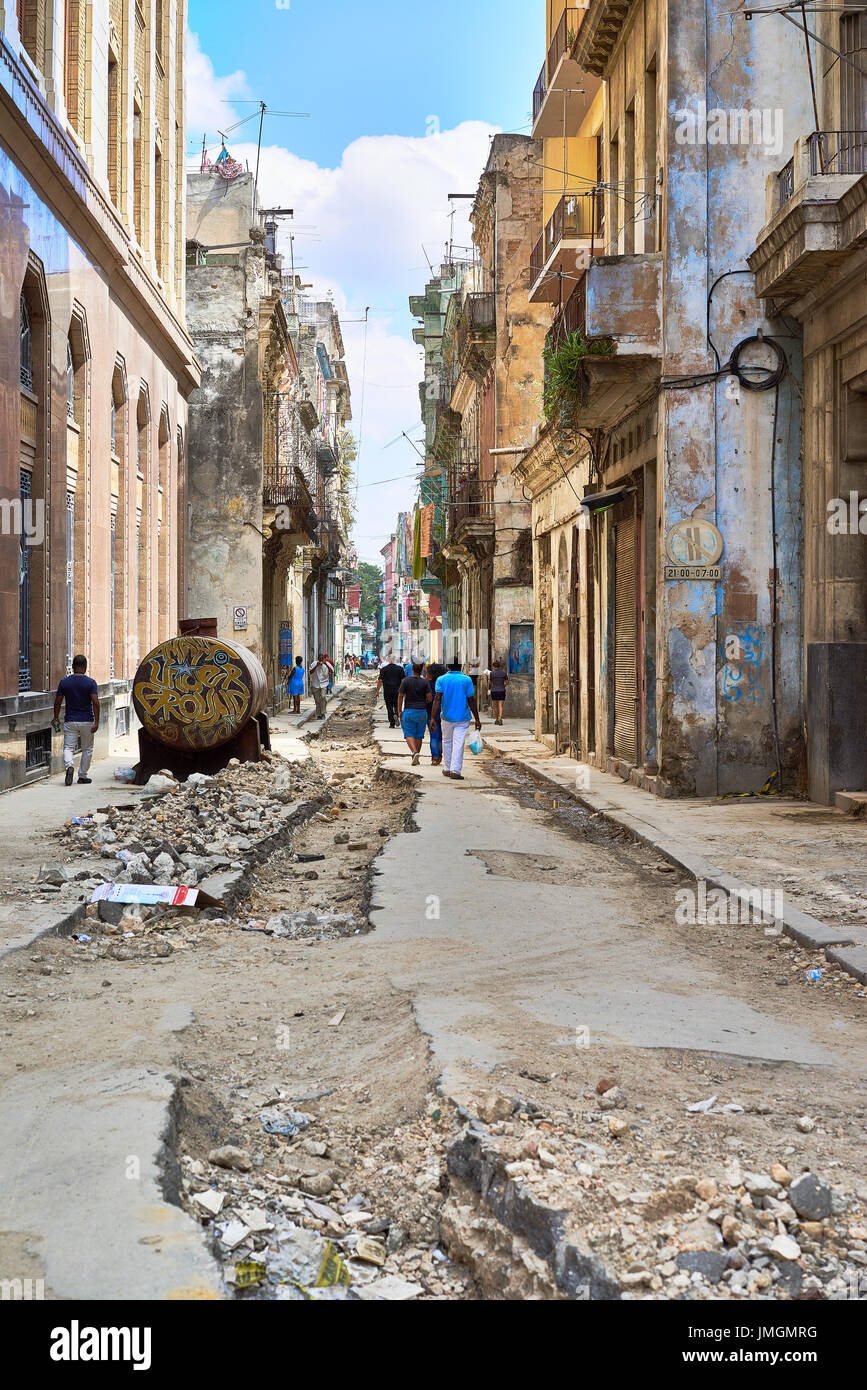 Cuba street hi-res stock photography and images - Alamy