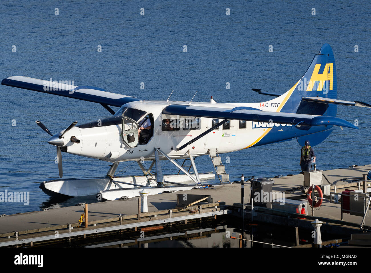 Harbour Air Seaplanes de Havilland Canada Turbo Otter Floatplane Moored ...
