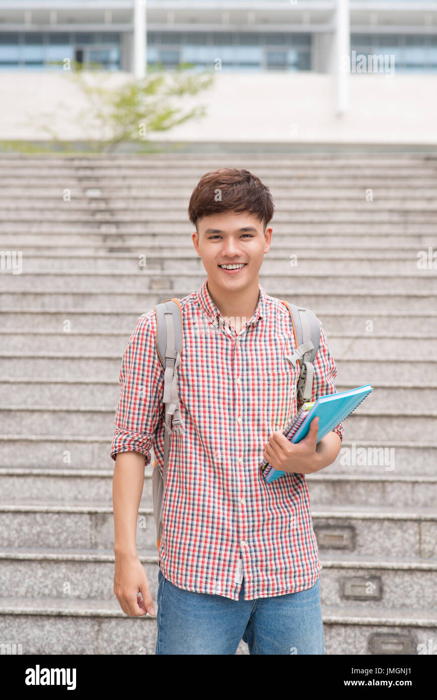 Chinese student university male hi-res stock photography and images - Alamy