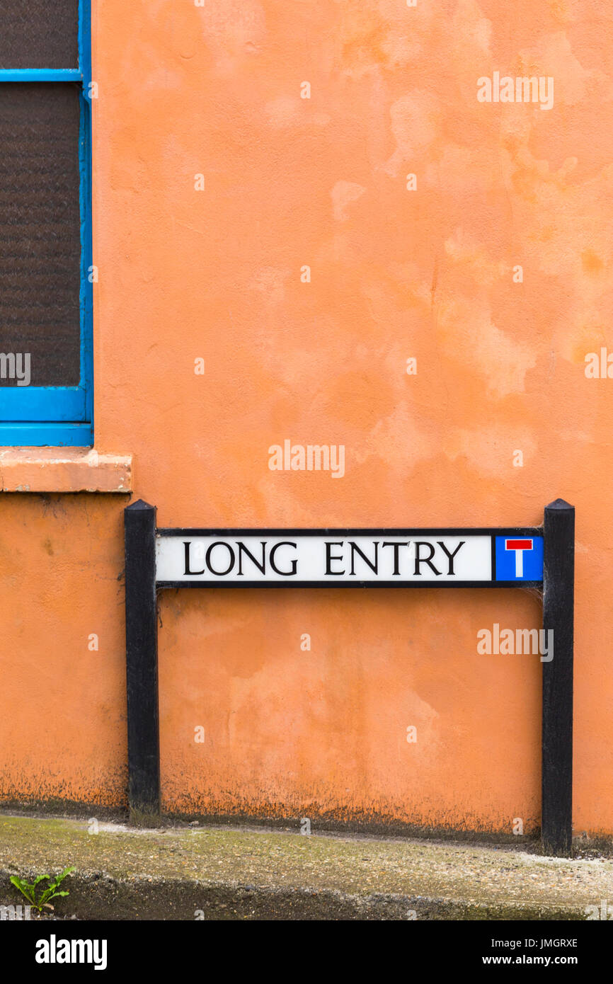 Entry Road High Resolution Stock Photography and Images - Alamy