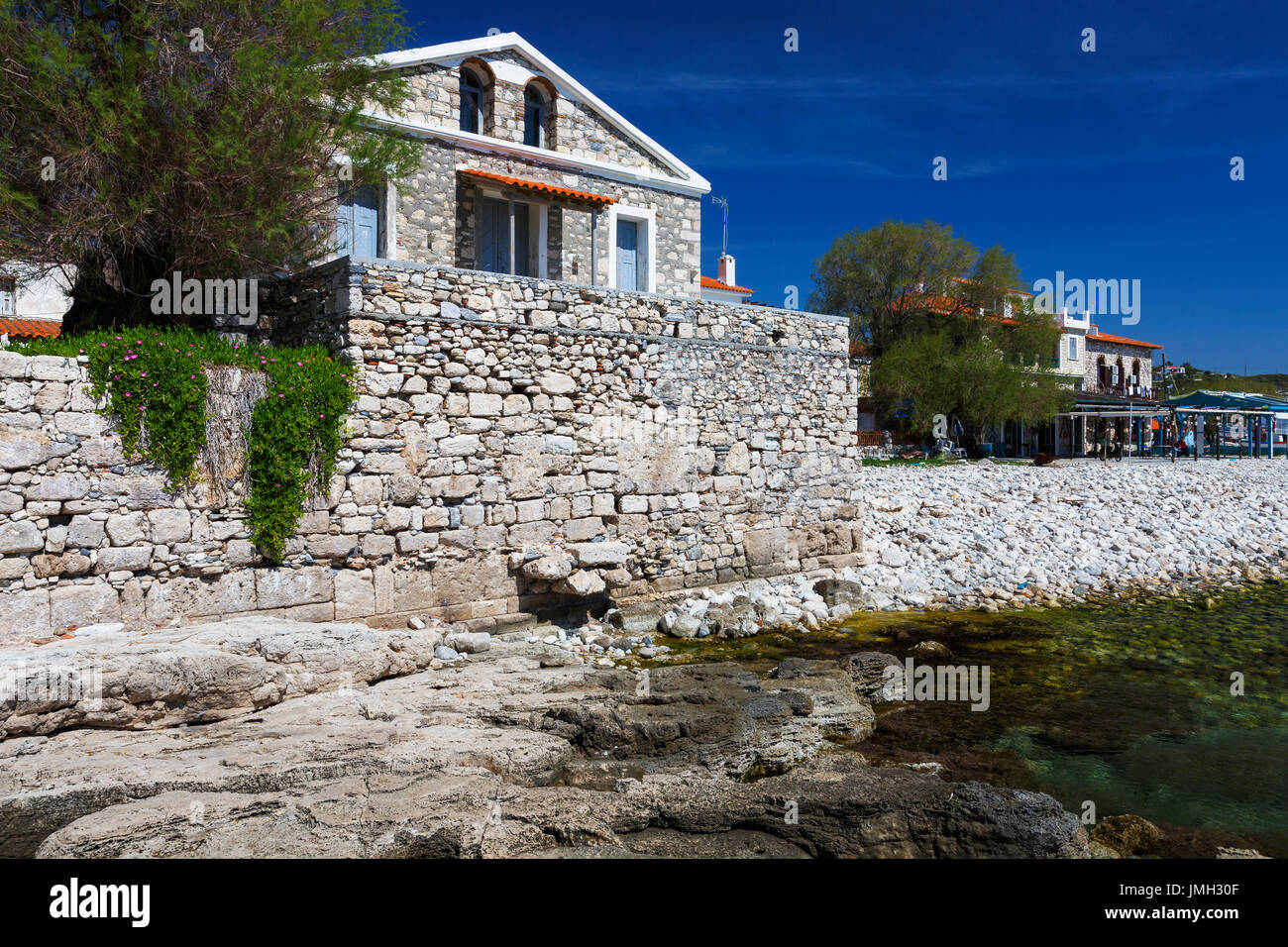 Beach in Pythagorio town on Samos island, Greece Stock Photo - Alamy