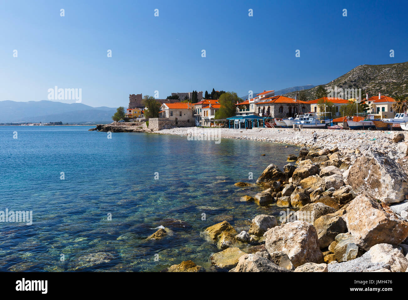 Beach in Pythagorio town on Samos island, Greece Stock Photo - Alamy