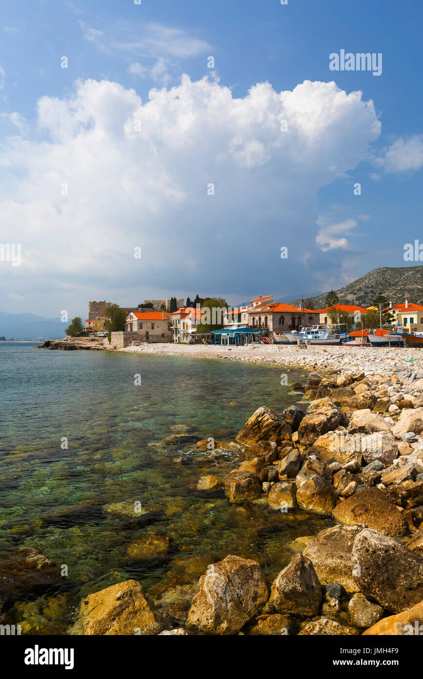 Beach in Pythagorio town on Samos island, Greece Stock Photo - Alamy