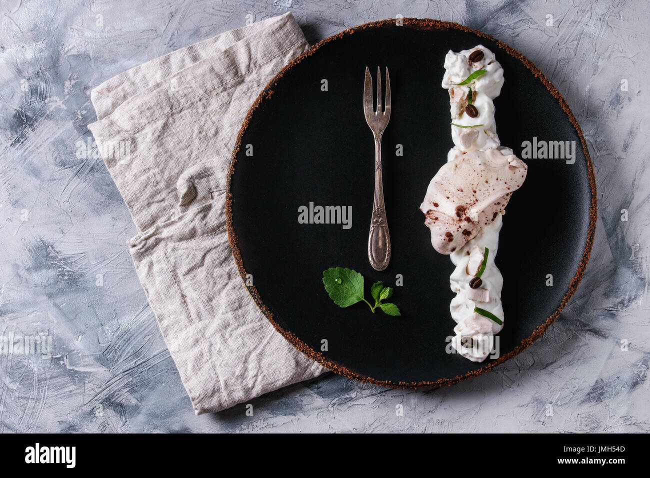 Plating dessert meringue Stock Photo - Alamy