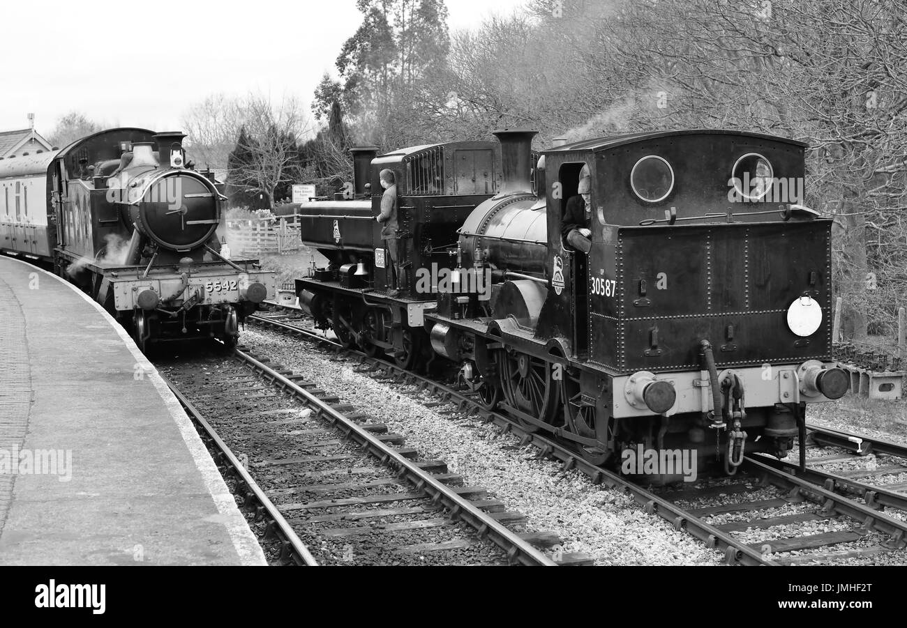 Gwr small prairie 2 6 2t 5542 Black and White Stock Photos & Images - Alamy