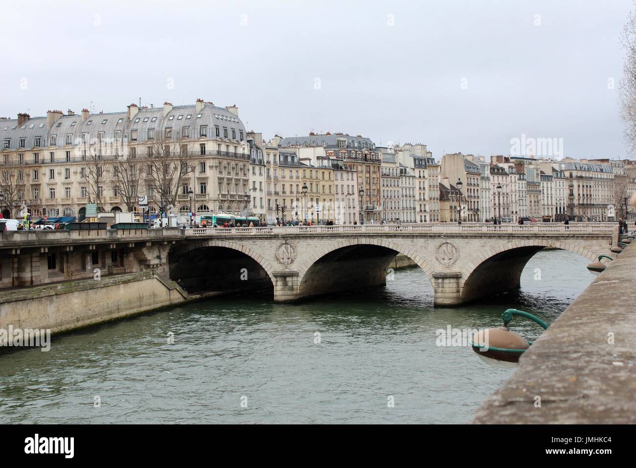 bridge over the river seine Stock Photo - Alamy
