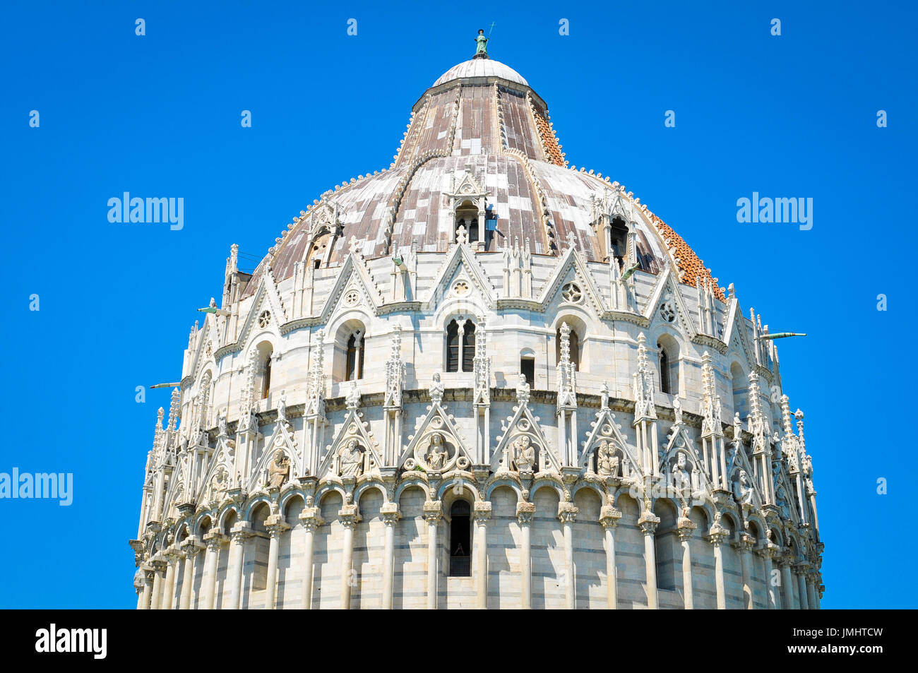 Architectural detail of the cathedral in Pisa in Italy Stock Photo - Alamy