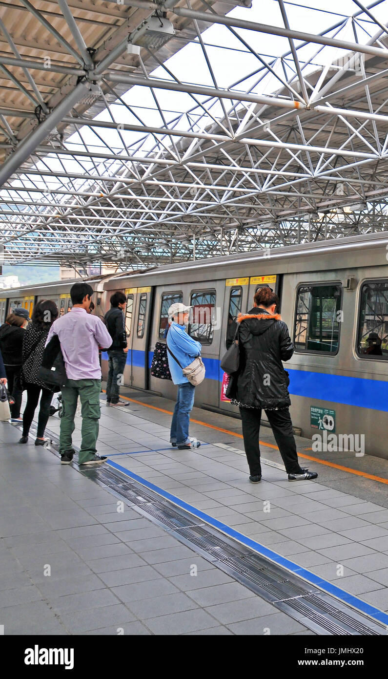 Taipei beitou metro station hi-res stock photography and images - Alamy