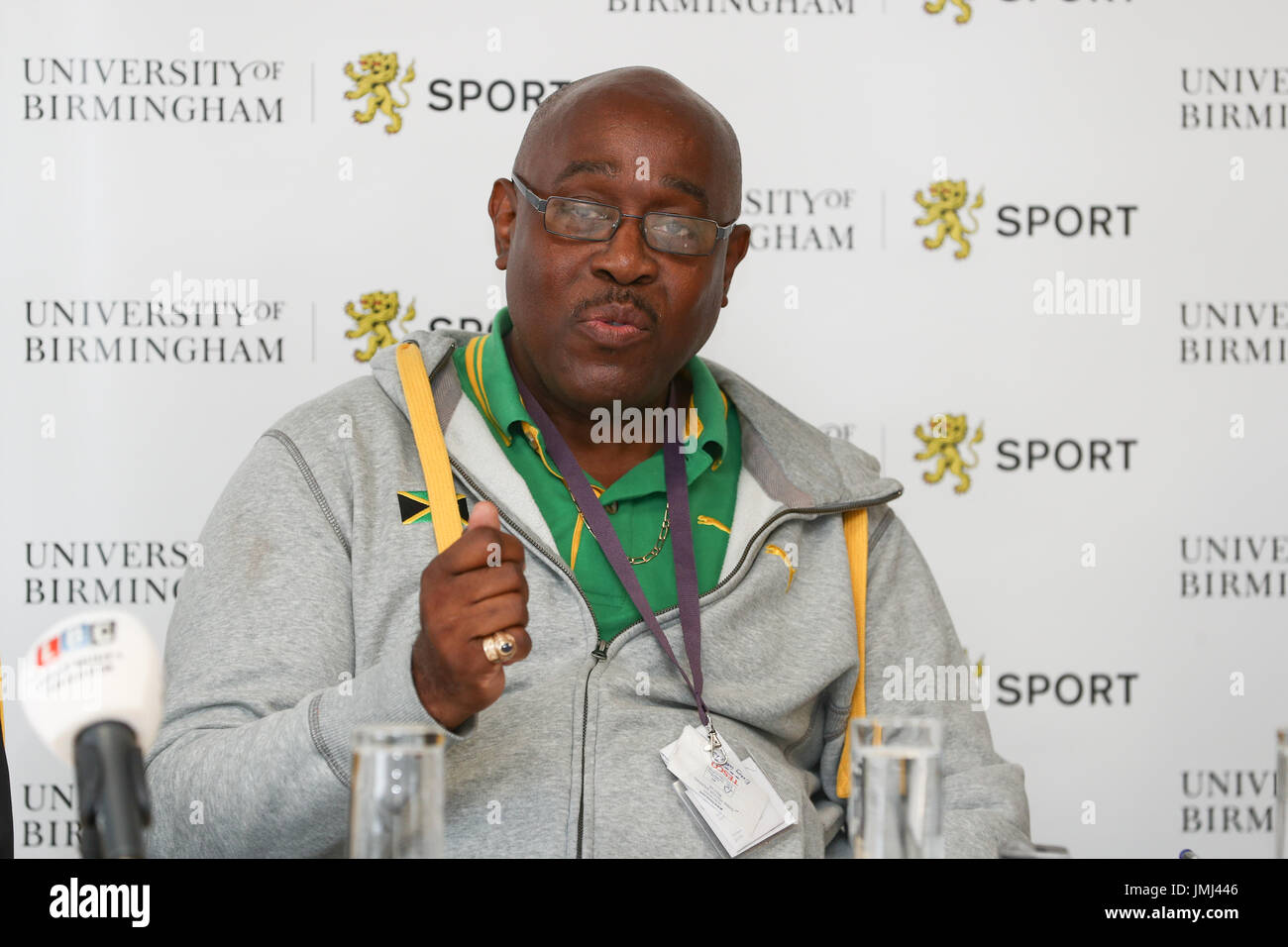 Bobsleigh jamaica team hi-res stock photography and images - Alamy