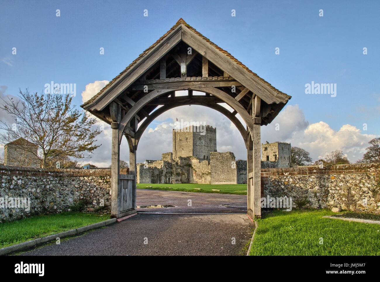 Though arch hi-res stock photography and images - Alamy