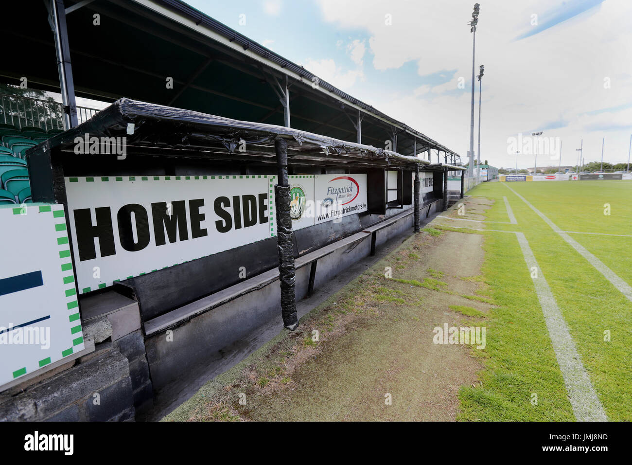 Football stadiums or rugby grounds hi-res stock photography and images ...