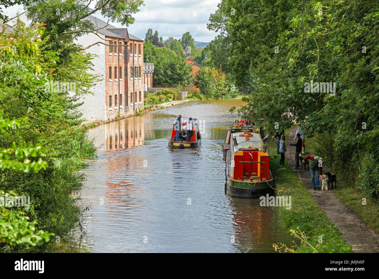 Macclesfield canal hi-res stock photography and images - Alamy