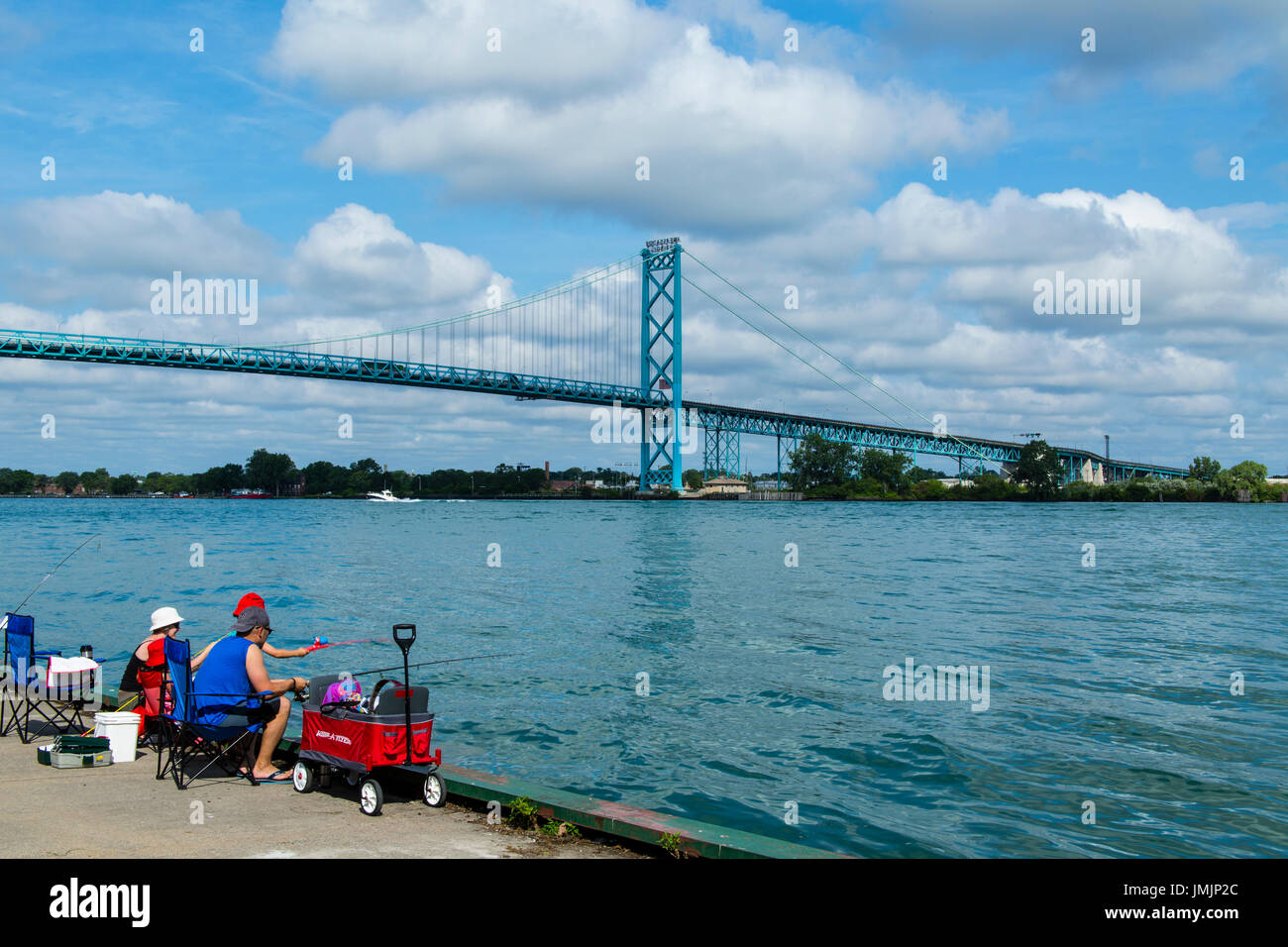 Detroit windsor international border hi-res stock photography and ...