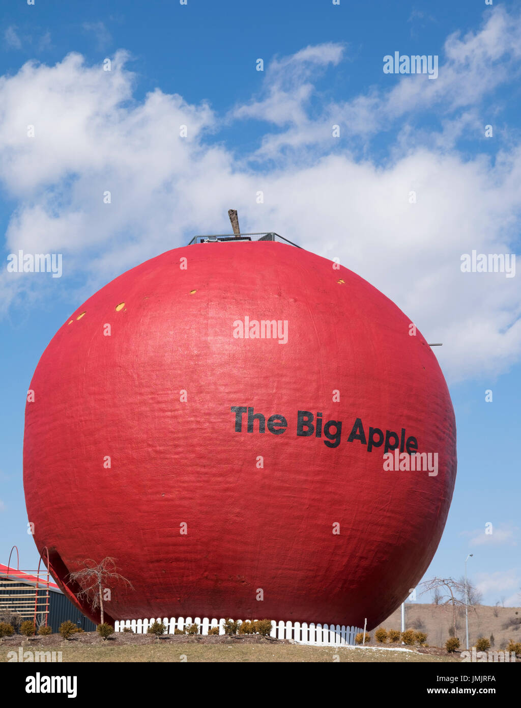 Big apple canada hi-res stock photography and images - Alamy