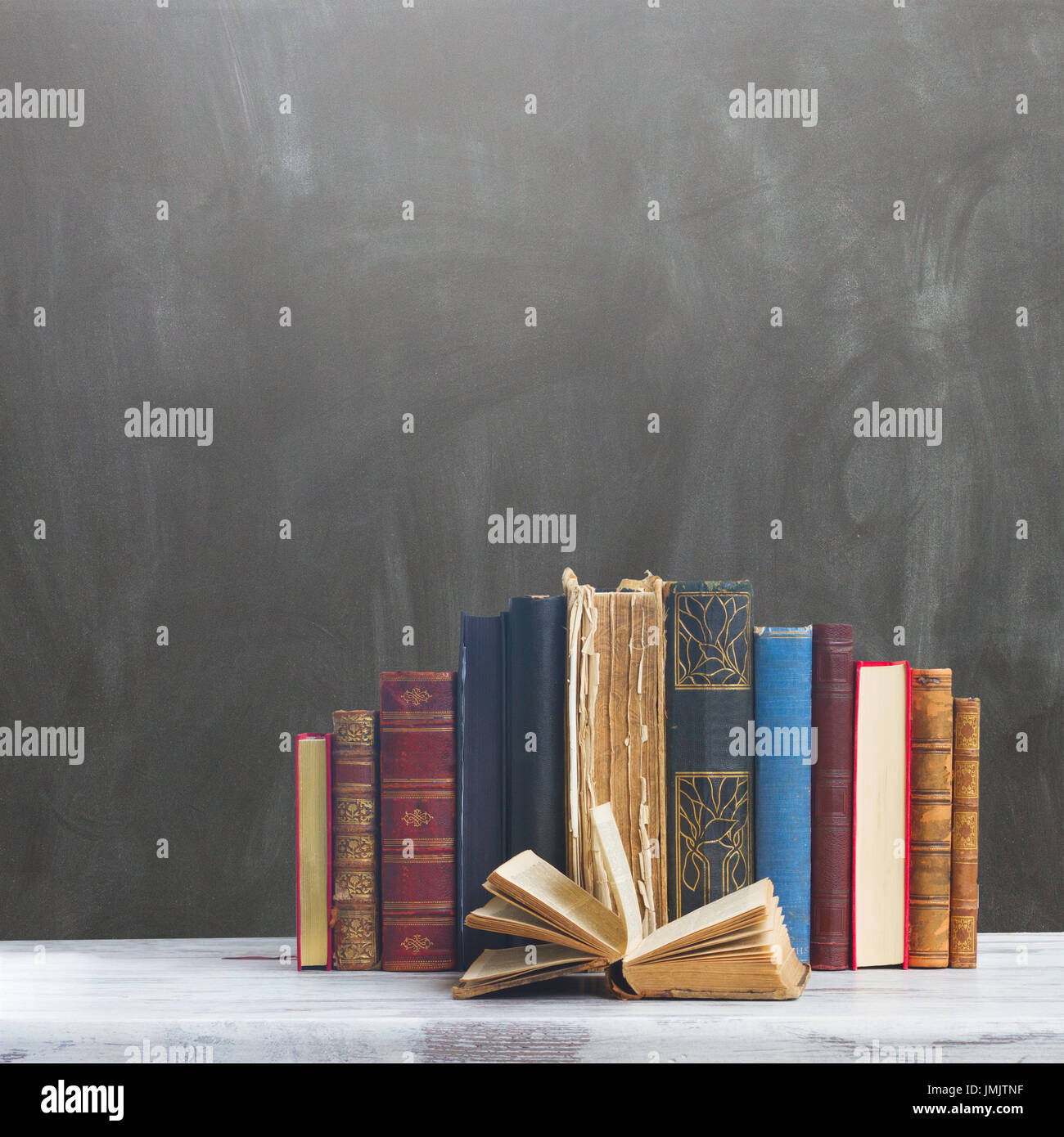 set of books Stock Photo - Alamy