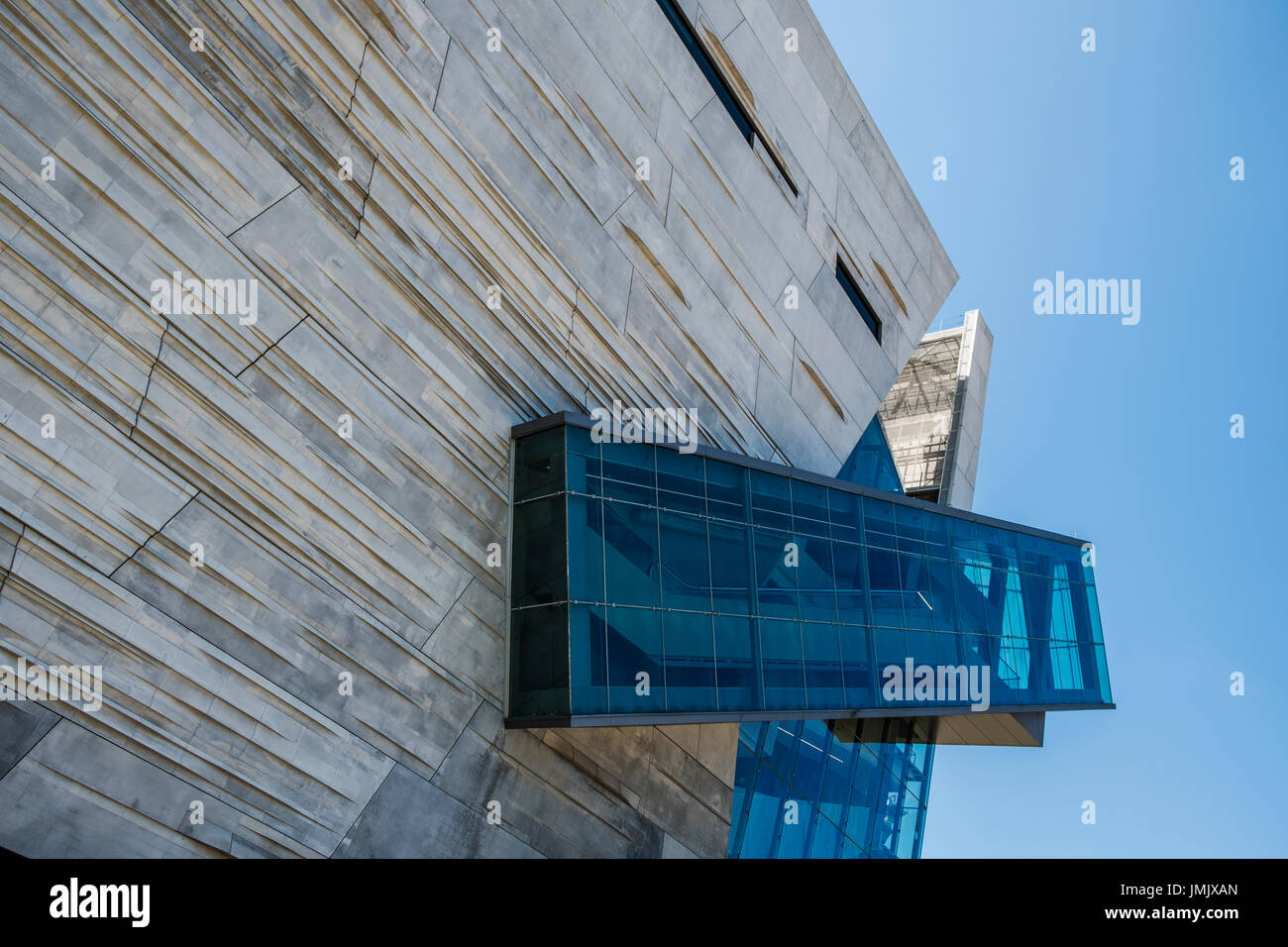 Perot Museum and Fountain Place , Dallas Texas Stock Photo - Alamy