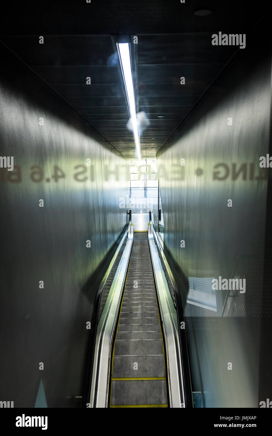 Perot Museum and Fountain Place , Dallas Texas Stock Photo - Alamy