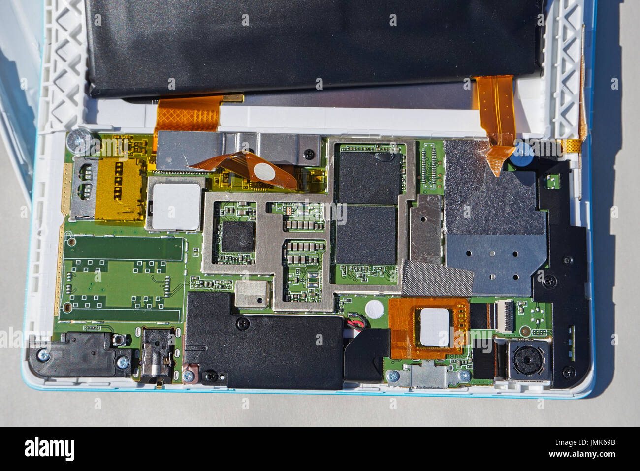 Broken tablet device Stock Photo - Alamy