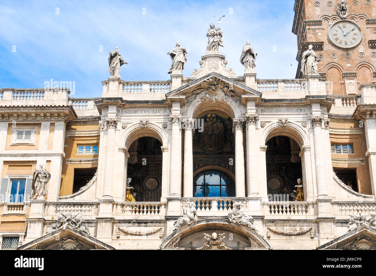 Detail of old architecture in Roma, Italy Stock Photo - Alamy