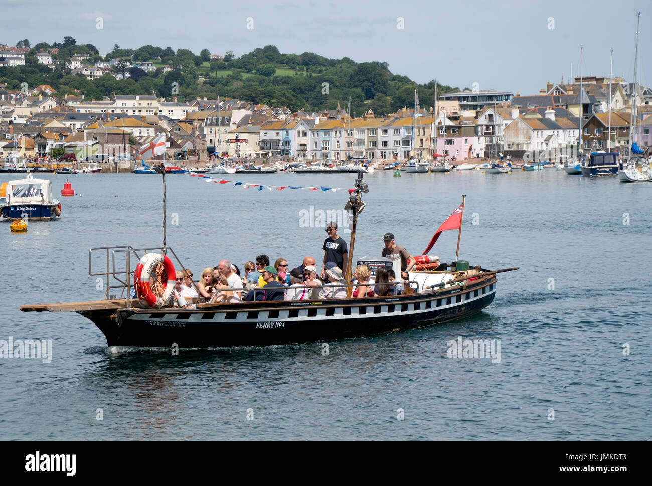 Shaldon Teignmouth ferry landing at Shaldon beach, Devon, England, UK ...