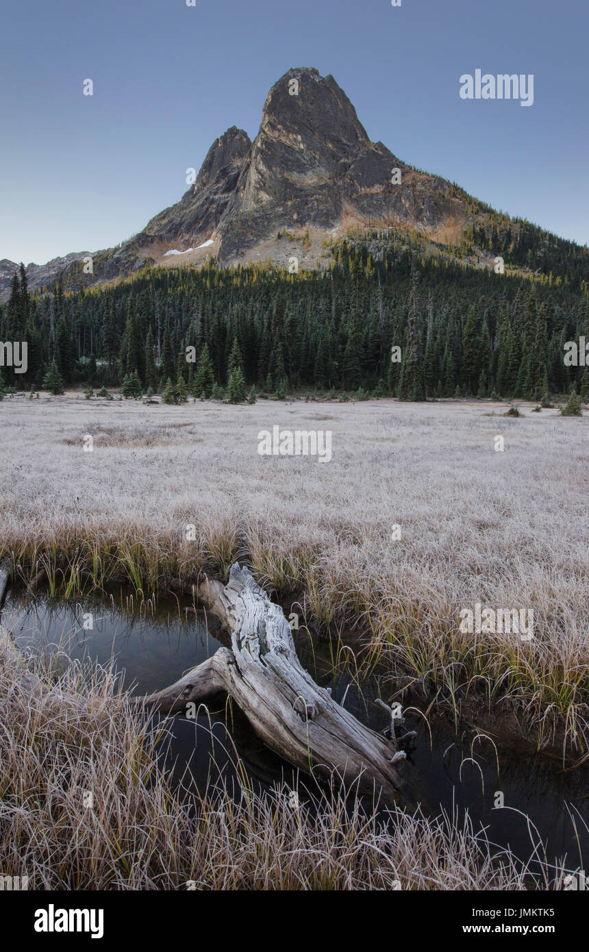 Liberty bell mountain washington pass hi-res stock photography and ...