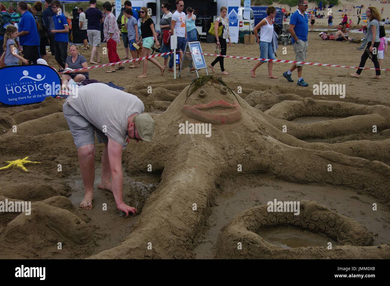 Devon sand art hi-res stock photography and images - Alamy