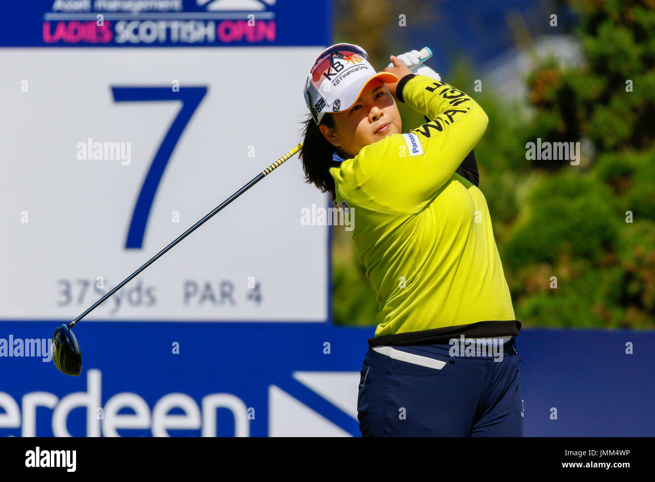 Women golf scotland playing hi-res stock photography and images - Alamy