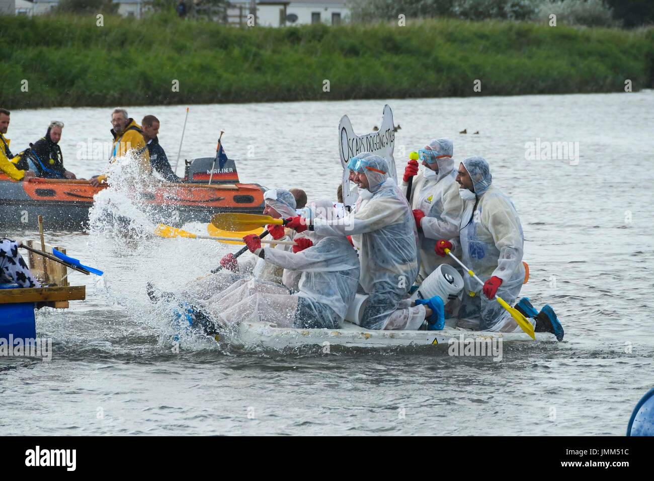 Raft race start hi-res stock photography and images - Alamy