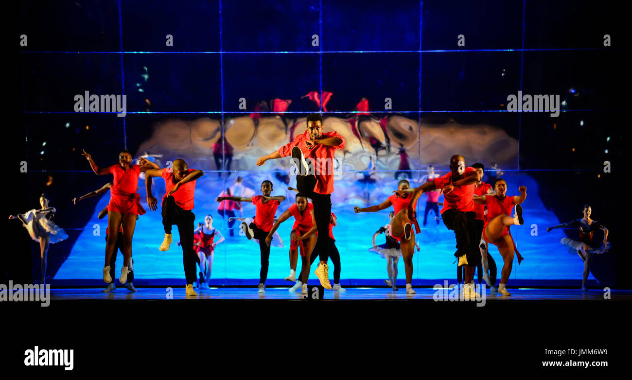 Johannesburg, South Africa. 27th July, 2017. Dancers perform "Big City ...