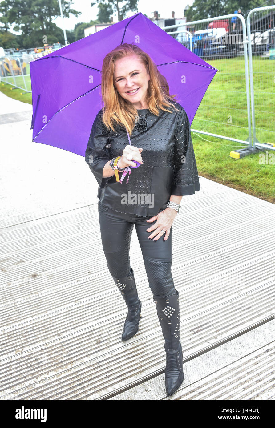 Lulworth Castle, Dorset, UK. 28th July, 2017. Carol Decker, lead singer ...