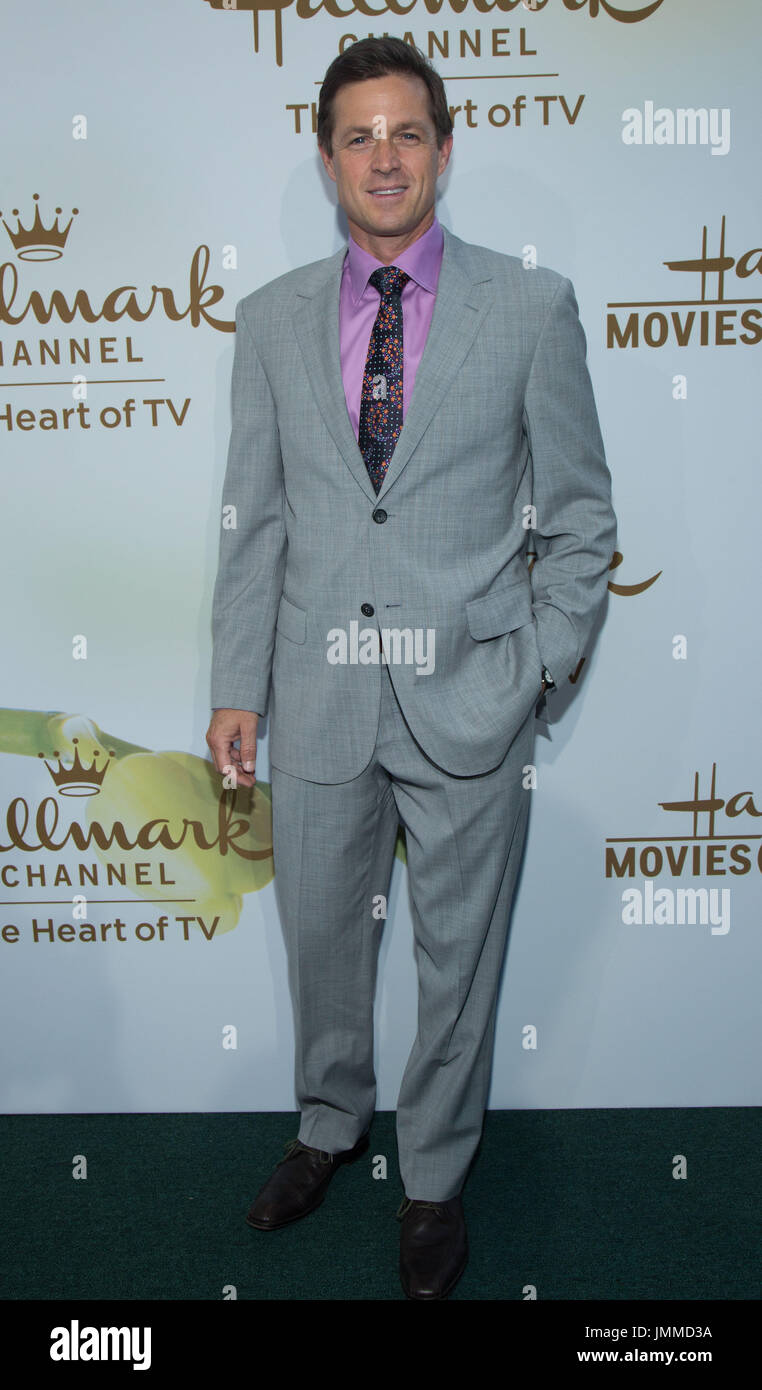 Eric Close And Family