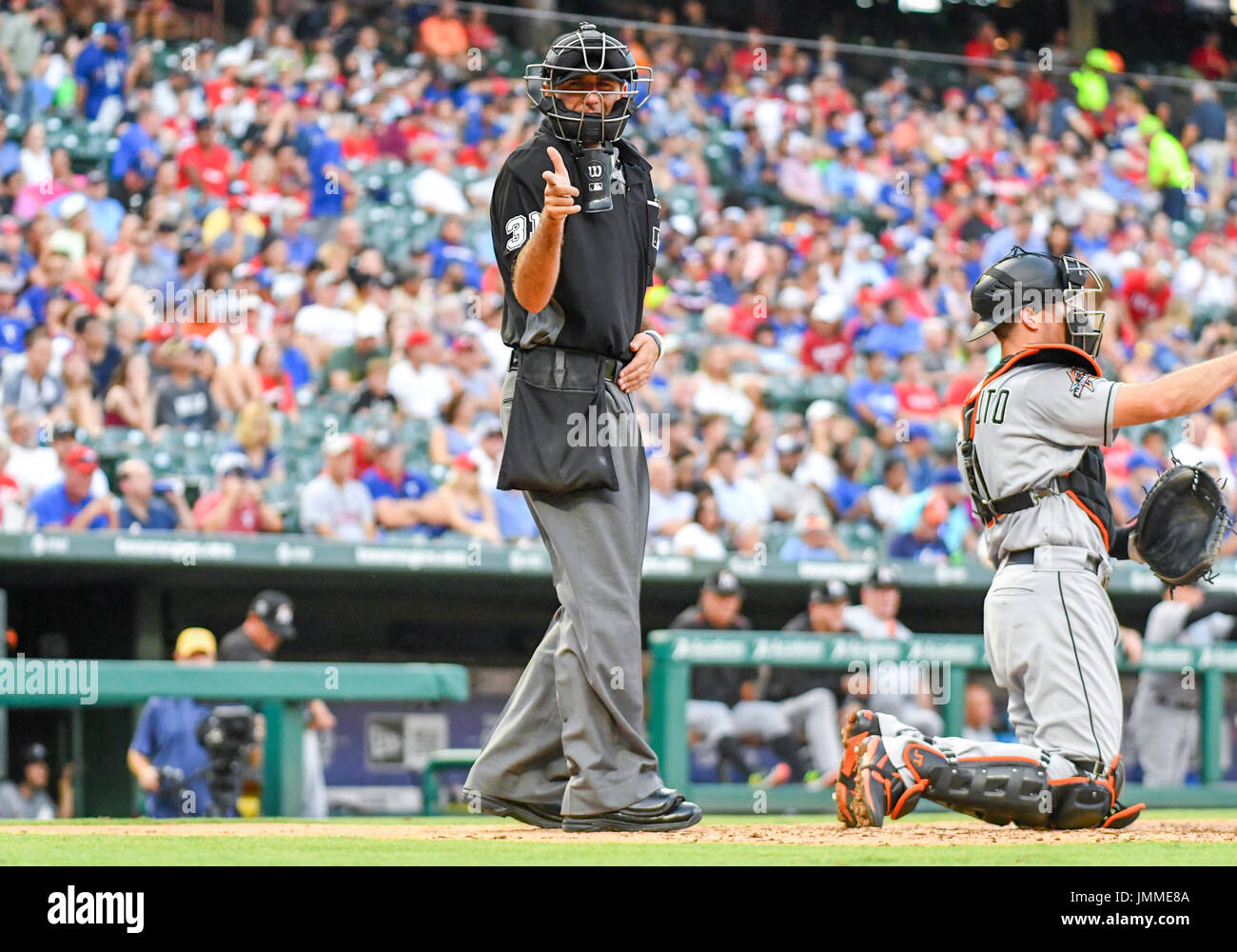 Jul 26, 2017: MLB home plate umpire Pat Hoberg #31 during an MLB game ...