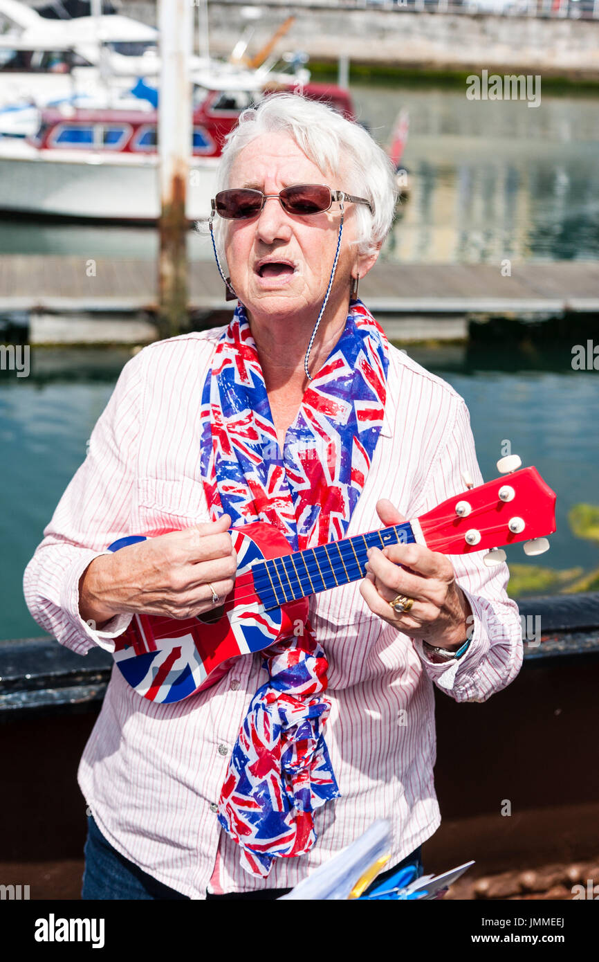The Sunshine Ukes from Deal in Kent, playing on board the tugboat ...