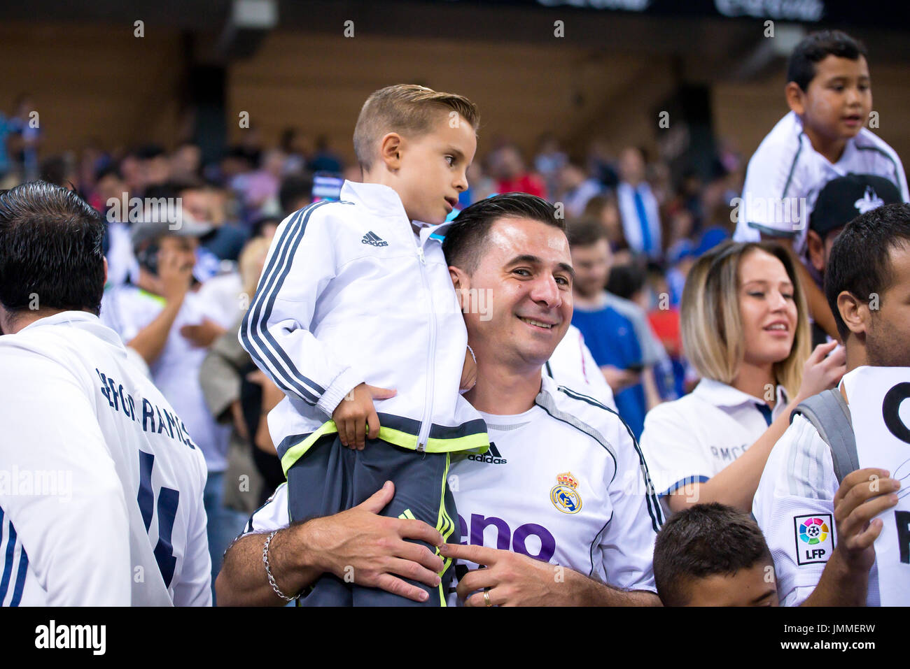 Real madrid fans hi-res stock photography and images - Alamy