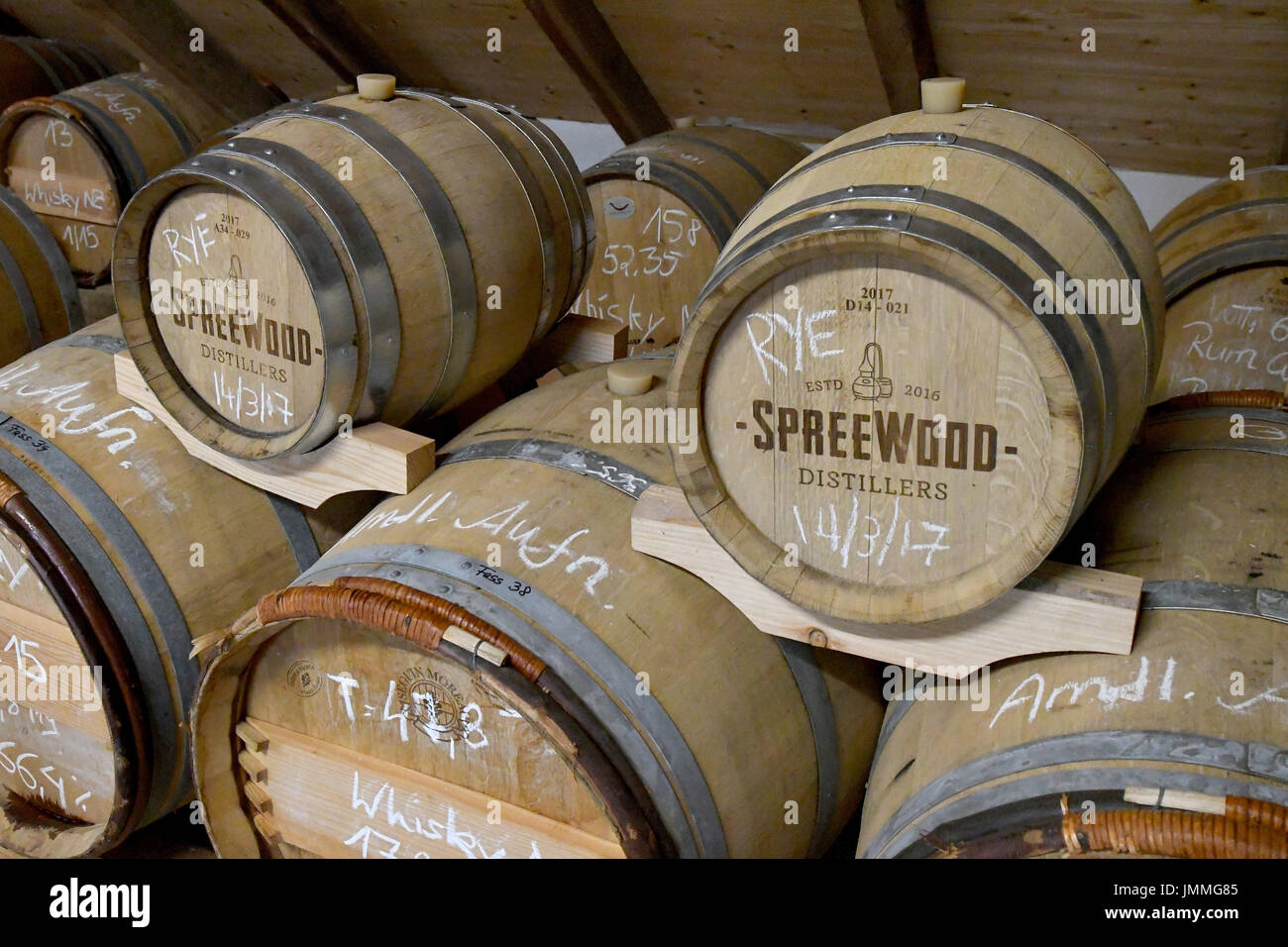 Stork club hi-res stock photography and images - Alamy