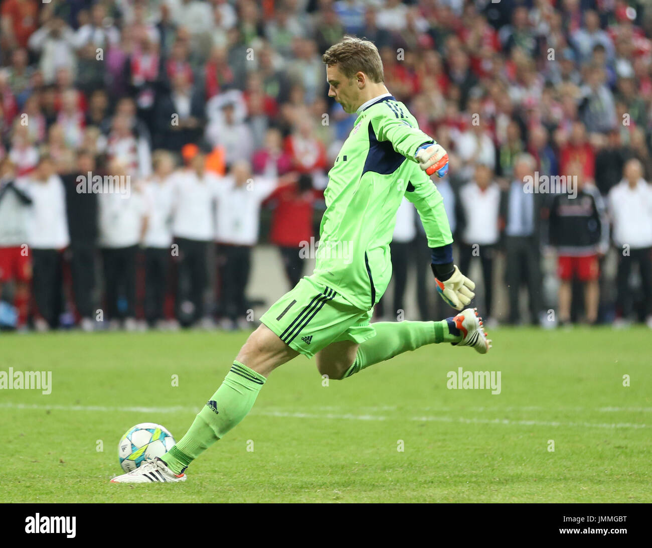 Uefa champions league final 2012 hi-res stock photography and images ...