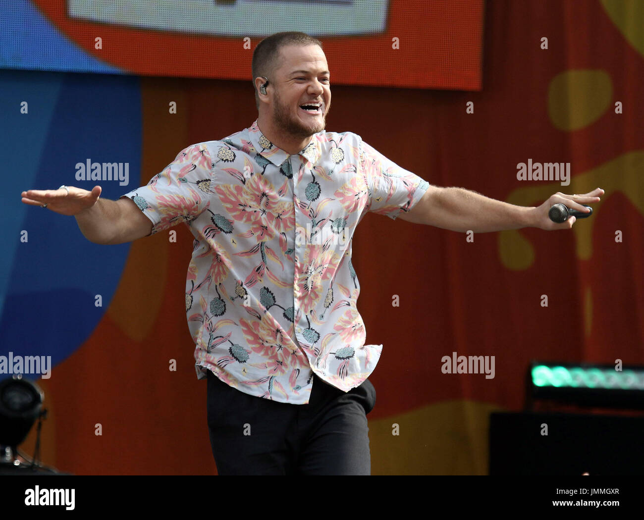 Imagine dragons lead vocalist dan reynolds performs hi-res stock ...