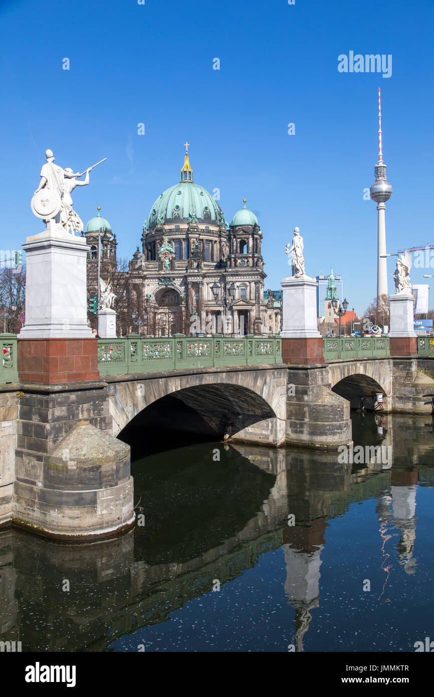 Mitte district berlin hi-res stock photography and images - Alamy