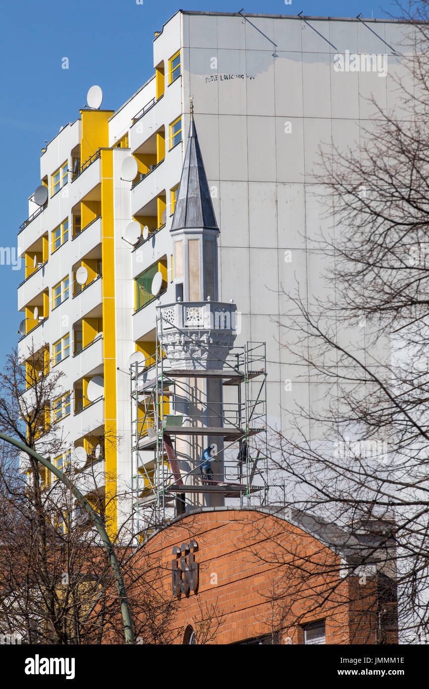 Berlin, Germany, downtown, Kreuzberg district, Kottbusser Tor area ...