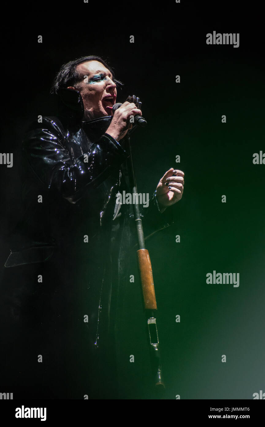 Marilyn manson concert hi-res stock photography and images - Alamy