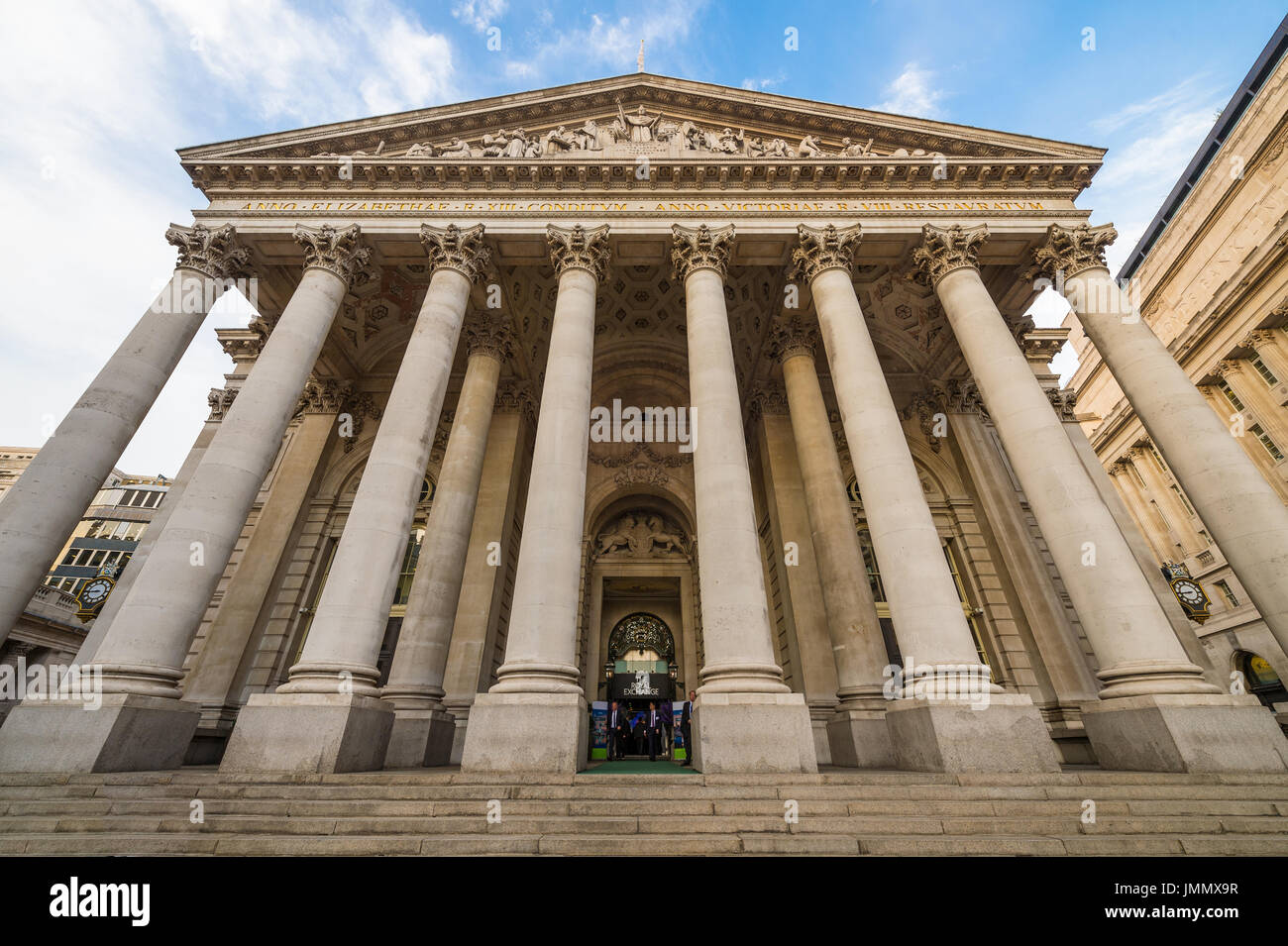 Royal exchange london historical hi-res stock photography and images ...