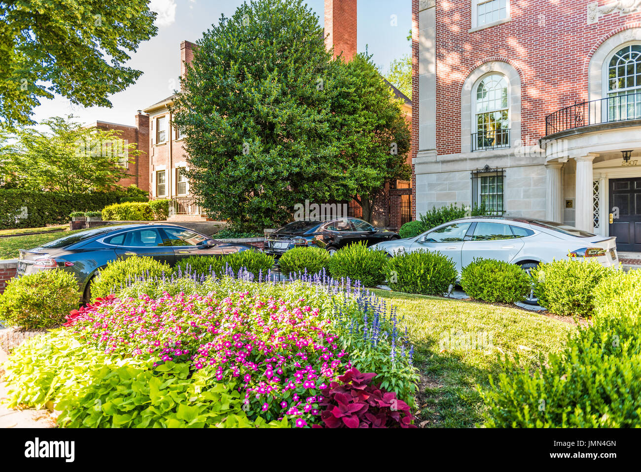 Embassy row architecture hi-res stock photography and images - Alamy