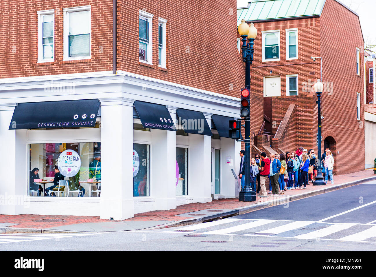 Washington DC, USA - March 20, 2017: Georgetown Cupcakes famous bakery ...