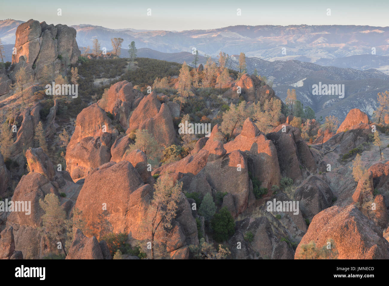 High peaks rock formations hi-res stock photography and images - Alamy
