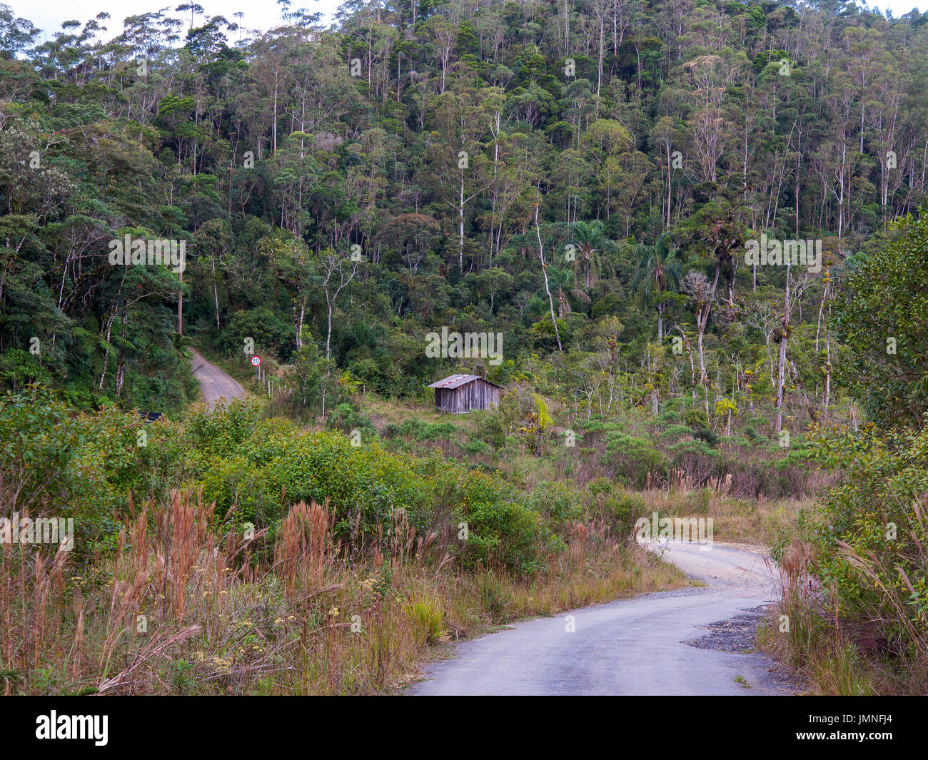 Log hut hi-res stock photography and images - Alamy