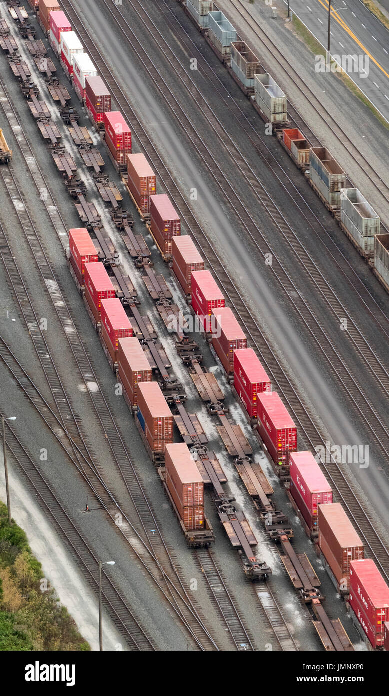Union pacific intermodal container train hi-res stock photography and images - Alamy