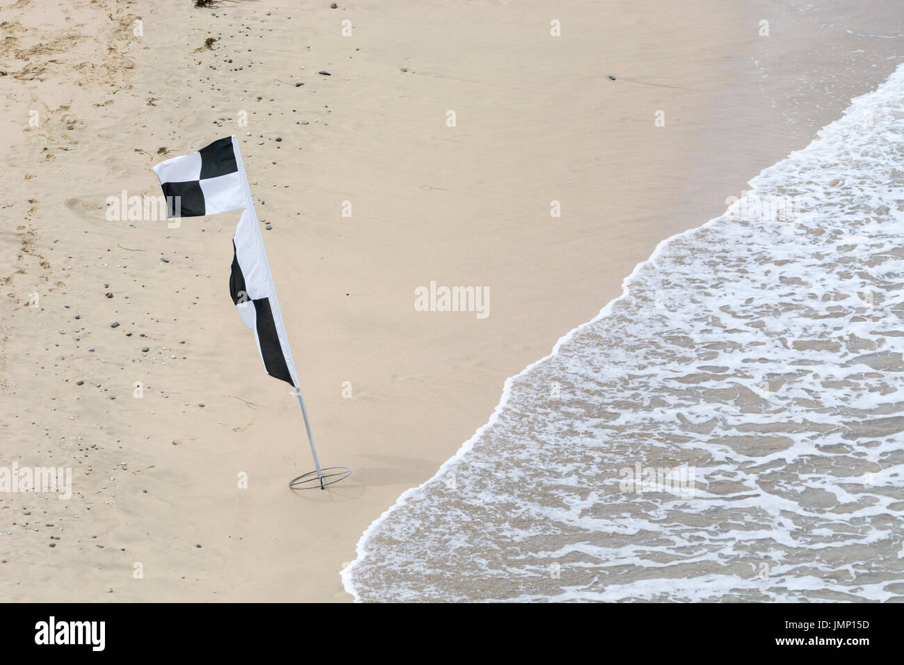 Swimmers Warning Flag Stock Photos & Swimmers Warning Flag Stock Images ...